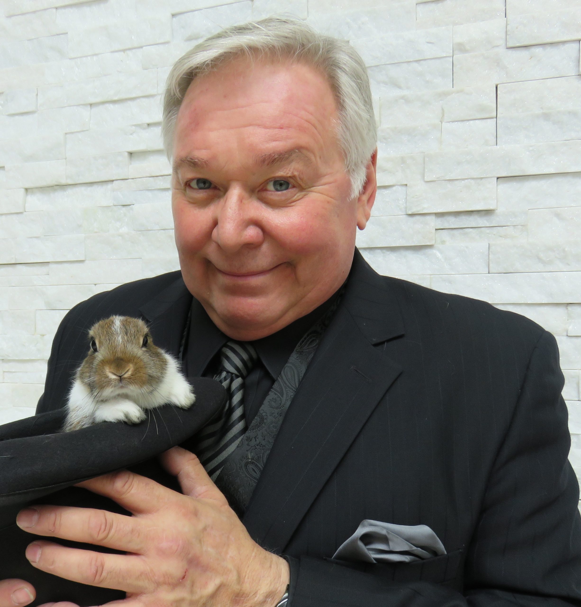 Rick Rossini, Magic, MC, Illusionist, THE MAGICAL MOTIVATOR